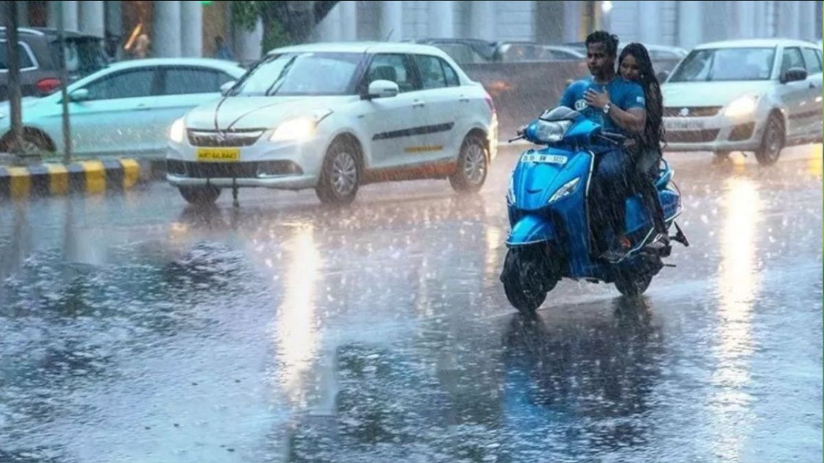 Tamil Nadu Weather: Heavy Rain Lashes Parts Of Vellore; Alert Issued For Next Seven Days